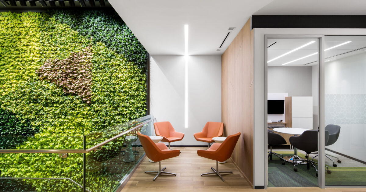 Desjardins - Service Centre | Aedifica Projects